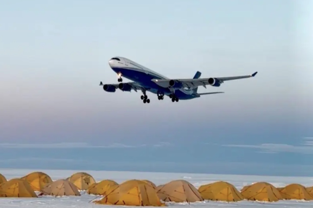 Ciel austral : Hi Fly célèbre cinq ans d’opérations en Airbus A340 en ...