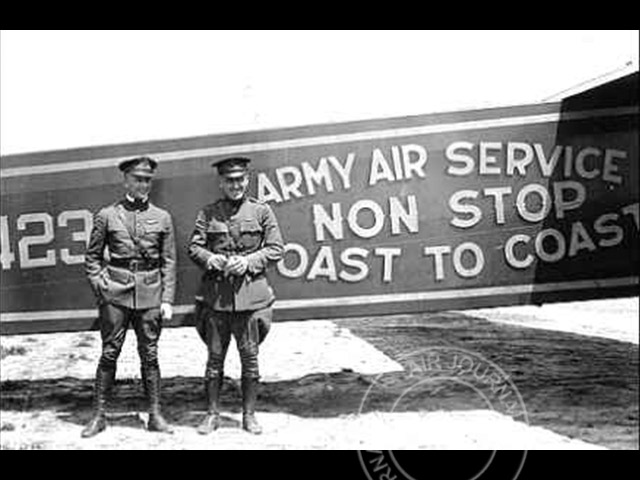 Le 3 mai 1923 dans le ciel : John Macready traverse les Etats-Unis ...