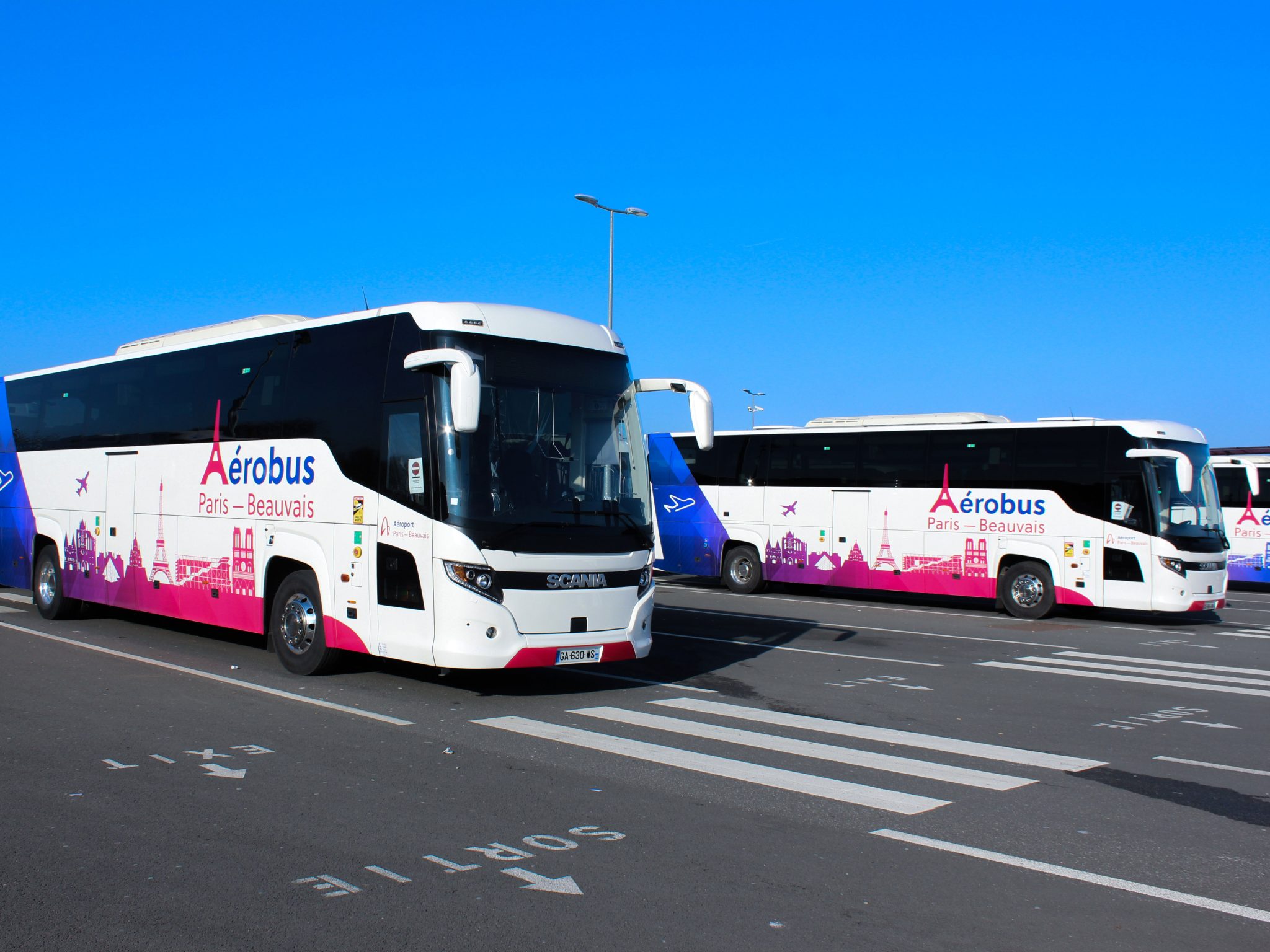 Paris-Beauvais présente Aérobus, la nouvelle marque de son service de ...
