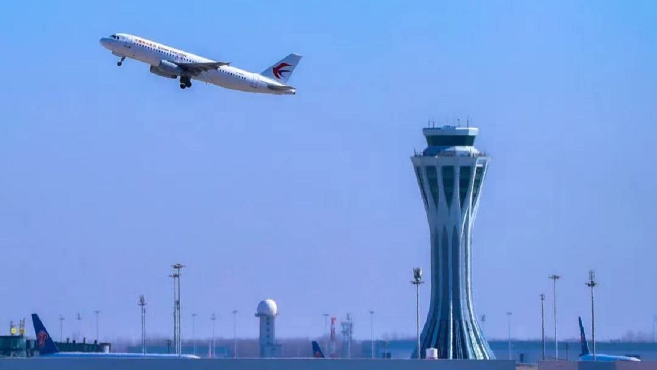 Chine : les surcharges carburant sur les vols intérieurs réduites à ...