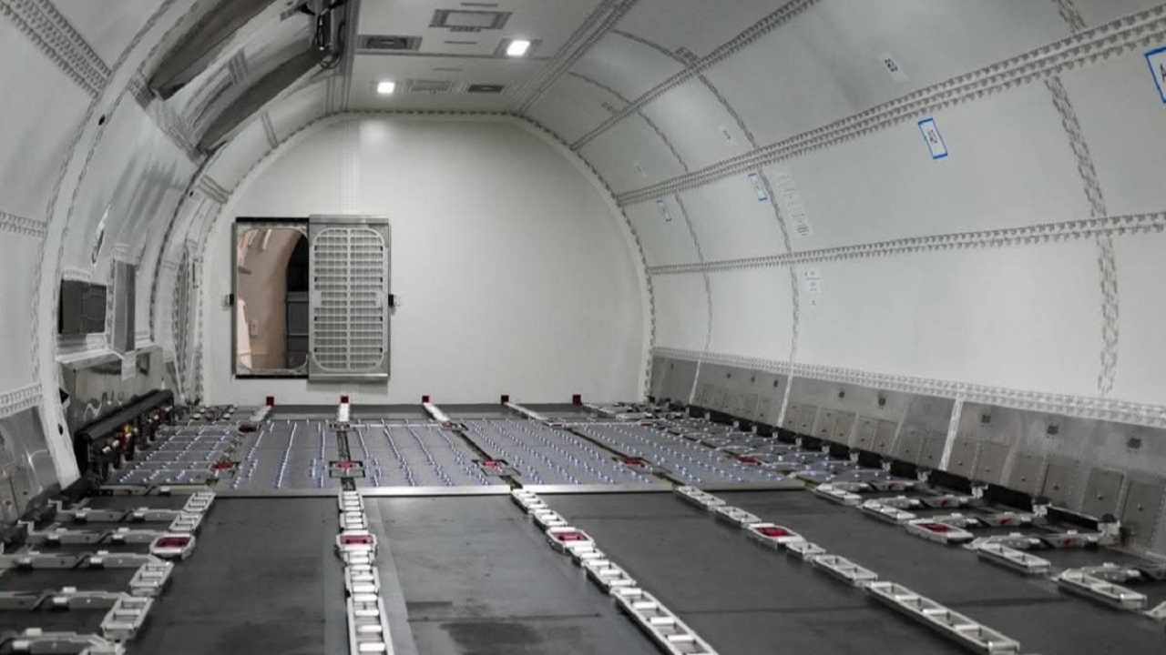 La compagnie canadienne Air Inuit met en service un 737‑800NG « combi ...