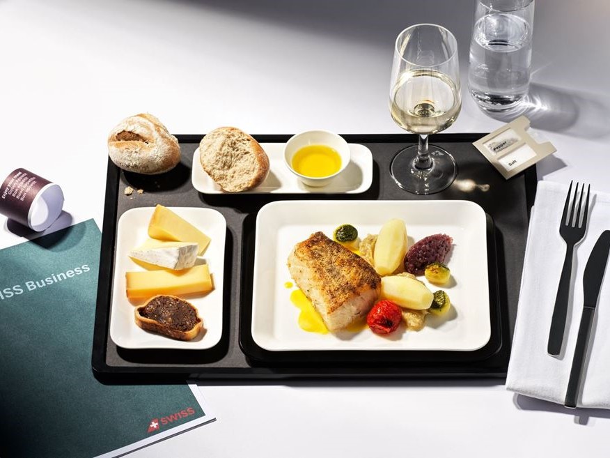SWISS propose la cuisine du Kempinski Palace Engelberg au départ de la ...