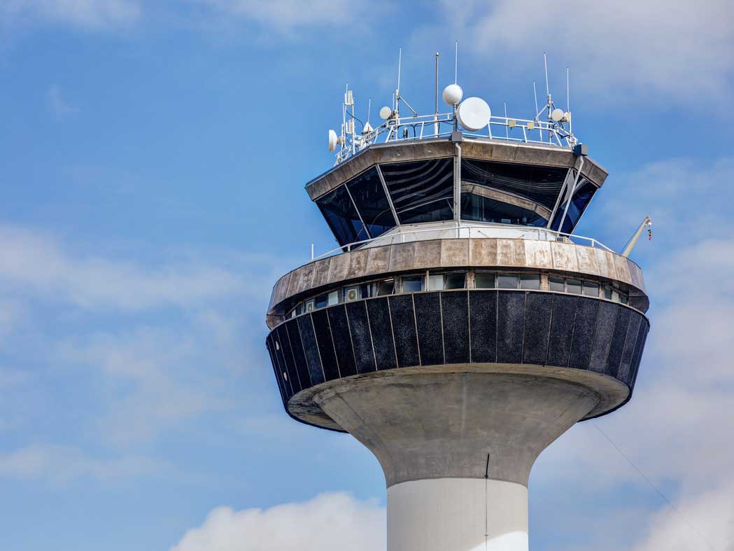 Info pratique : comment fonctionne le contrôle aérien ? | Air Journal