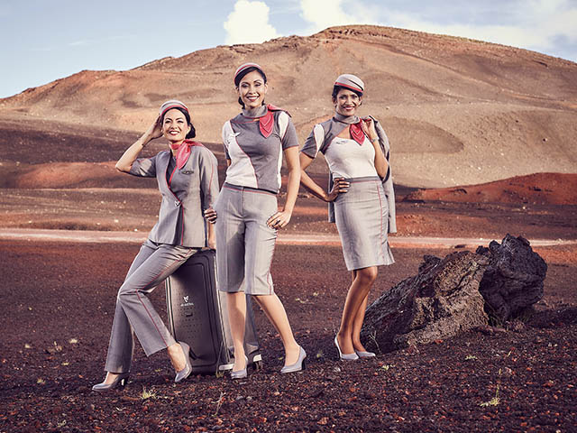 Air Austral dévoilera son nouvel uniforme au salon IFTM-TOP RESA | Air ...