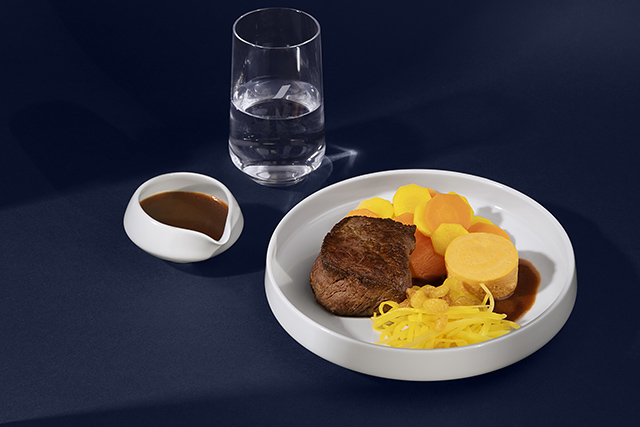 Air France : nouveaux menus en Première et classe Affaires (vidéos ...