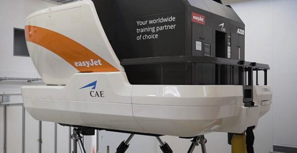Formation pilotes: easyJet et CAE inaugurent un nouveau centre à Milan ...