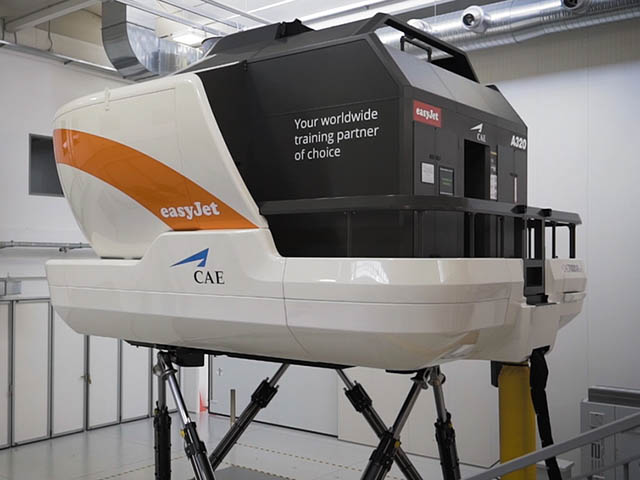 Formation pilotes: easyJet et CAE inaugurent un nouveau centre à Milan ...