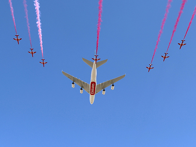 Emirates, l’A380 et les Red Arrows (vidéo) | Air Journal